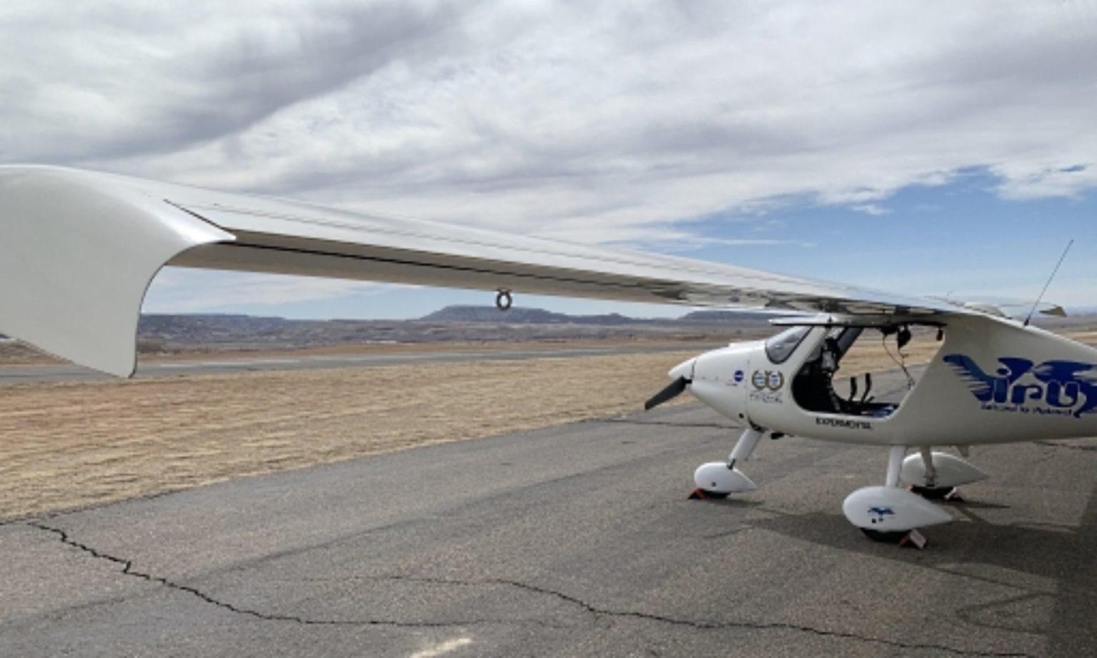 Dakota Hawk N280DH Build Gallery - HAWK Aviators